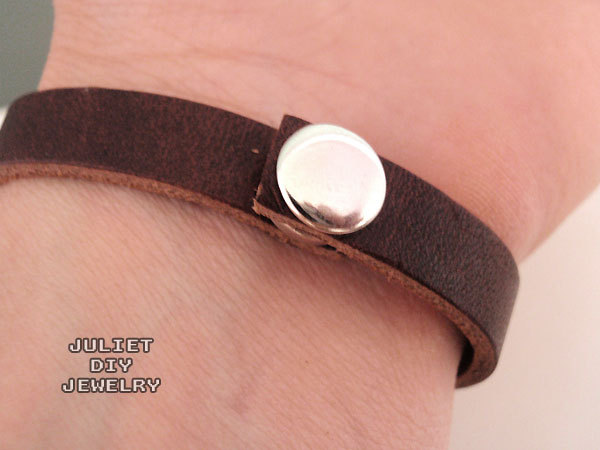 Simple Leather Bracelet With Blue Stone Inlaid on Luulla